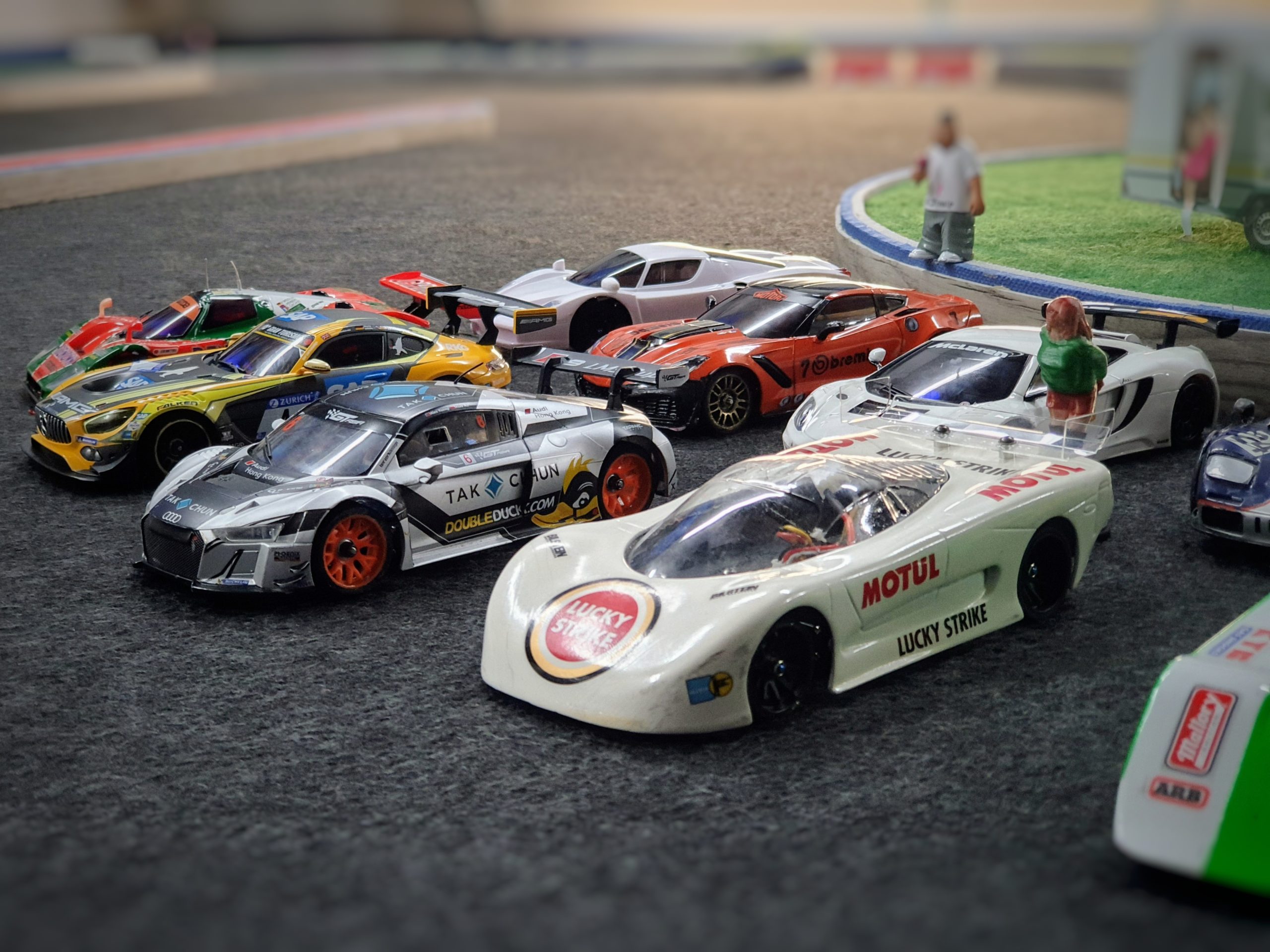 Zetten / Mini-Z mit großem Starterfeld – Genicksalto RC